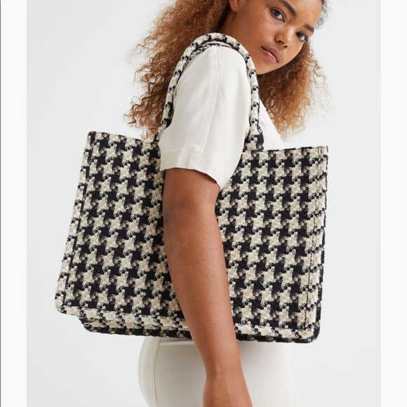 H&M | Bags | Last One Hm Jacquard Tote Bloggers 222 Favorite | Poshmark